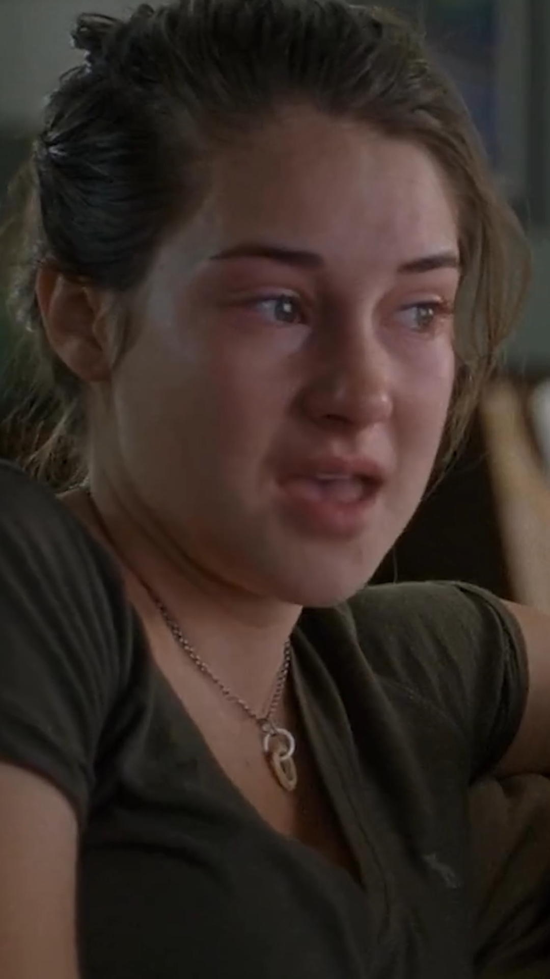 Shailene Woodley totally steals the show in The Descendants
