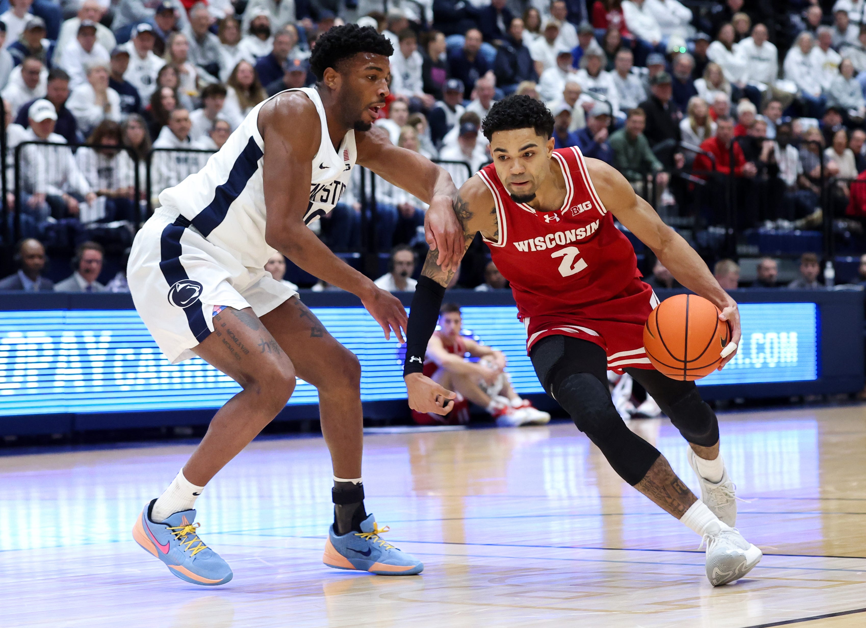 What channel is Wisconsin vs Ohio State on today? Time, TV, odds