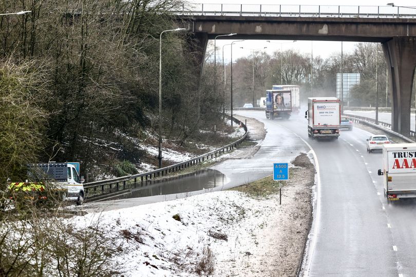 15 counties in England facing 182-mile blanket of snow with Midlands ...
