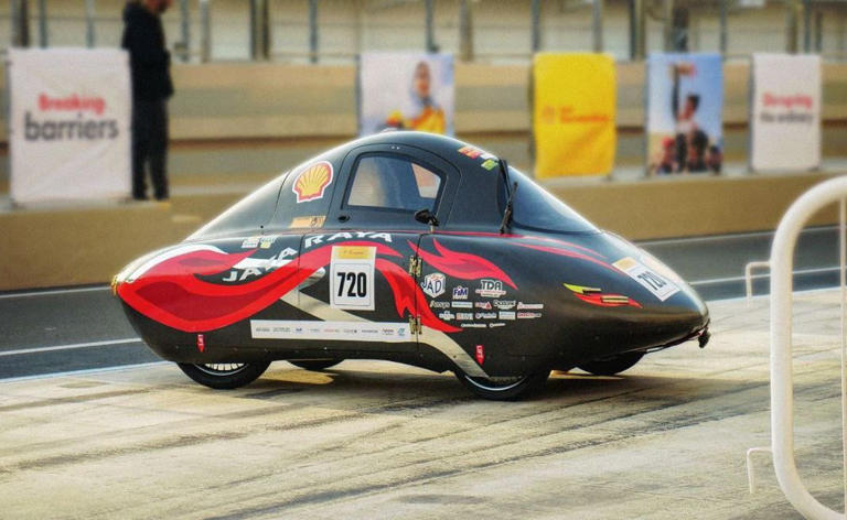 Mengharumkan Indonesia, Batavia Team UNJ raih peringkat 5 kategori ...