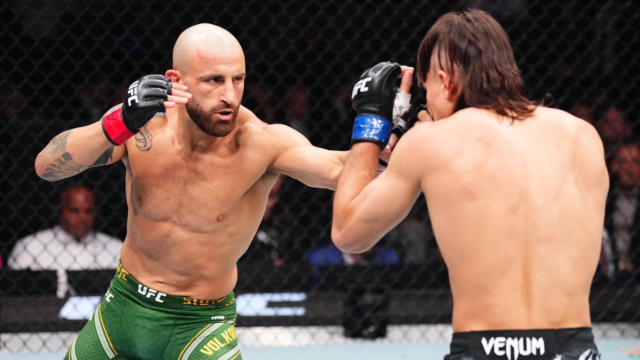 UFC 325 live stream: how to watch Volkanovski vs Lopes 2