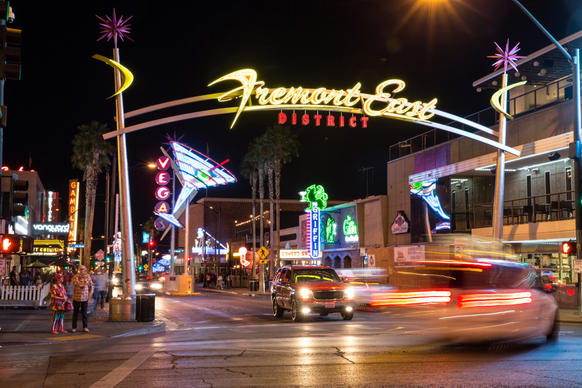 Downtown Vegas hotel brings back $100-a-night all-inclusive deal for ...