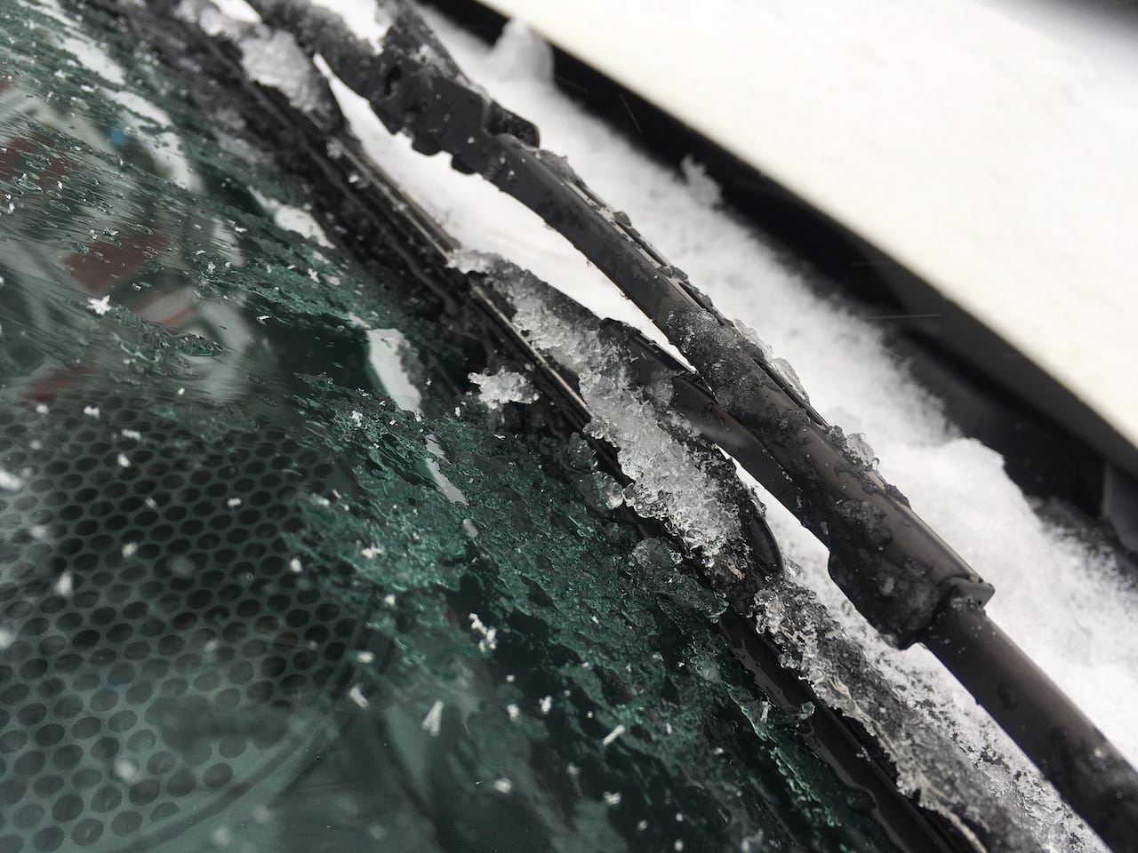 Freezing rain closes multiple Sask. roads as weather warms
