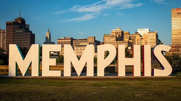 Think before you go: 8 once-popular US cities now facing decline