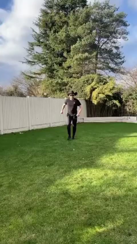 Let’s go! Goldenboy … IBF & WBA eliminator. Las Vegas here we come 🇺🇸