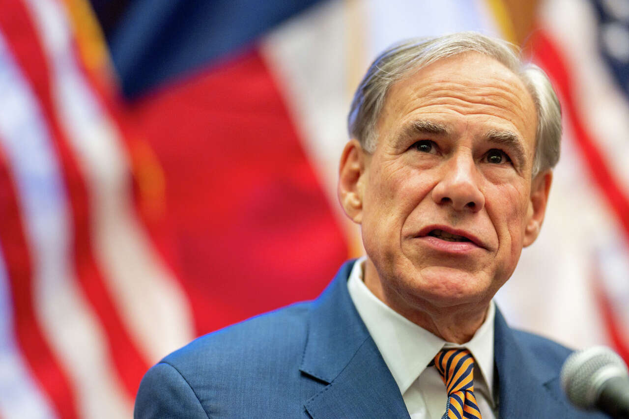 'Political indoctrination': Gov. Abbott calls for probe into ICE ...