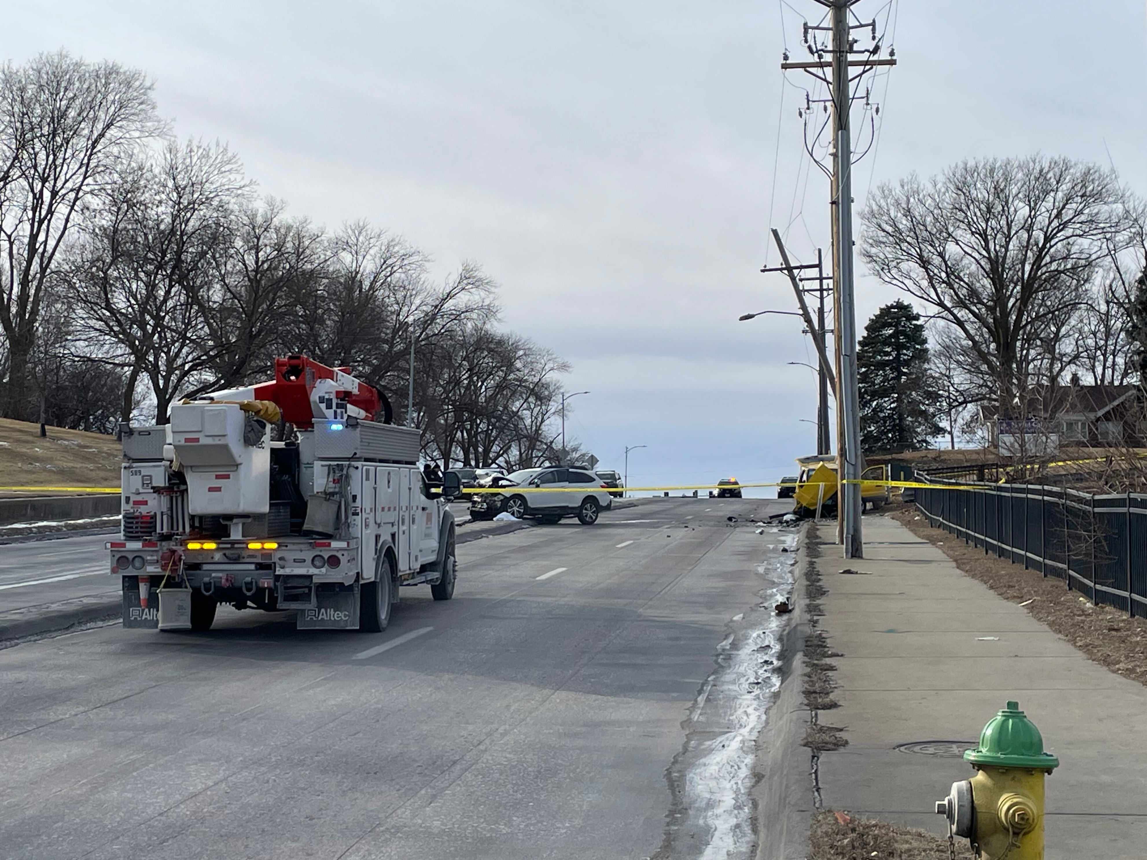Two people killed, three more hospitalized in North Omaha crash ...