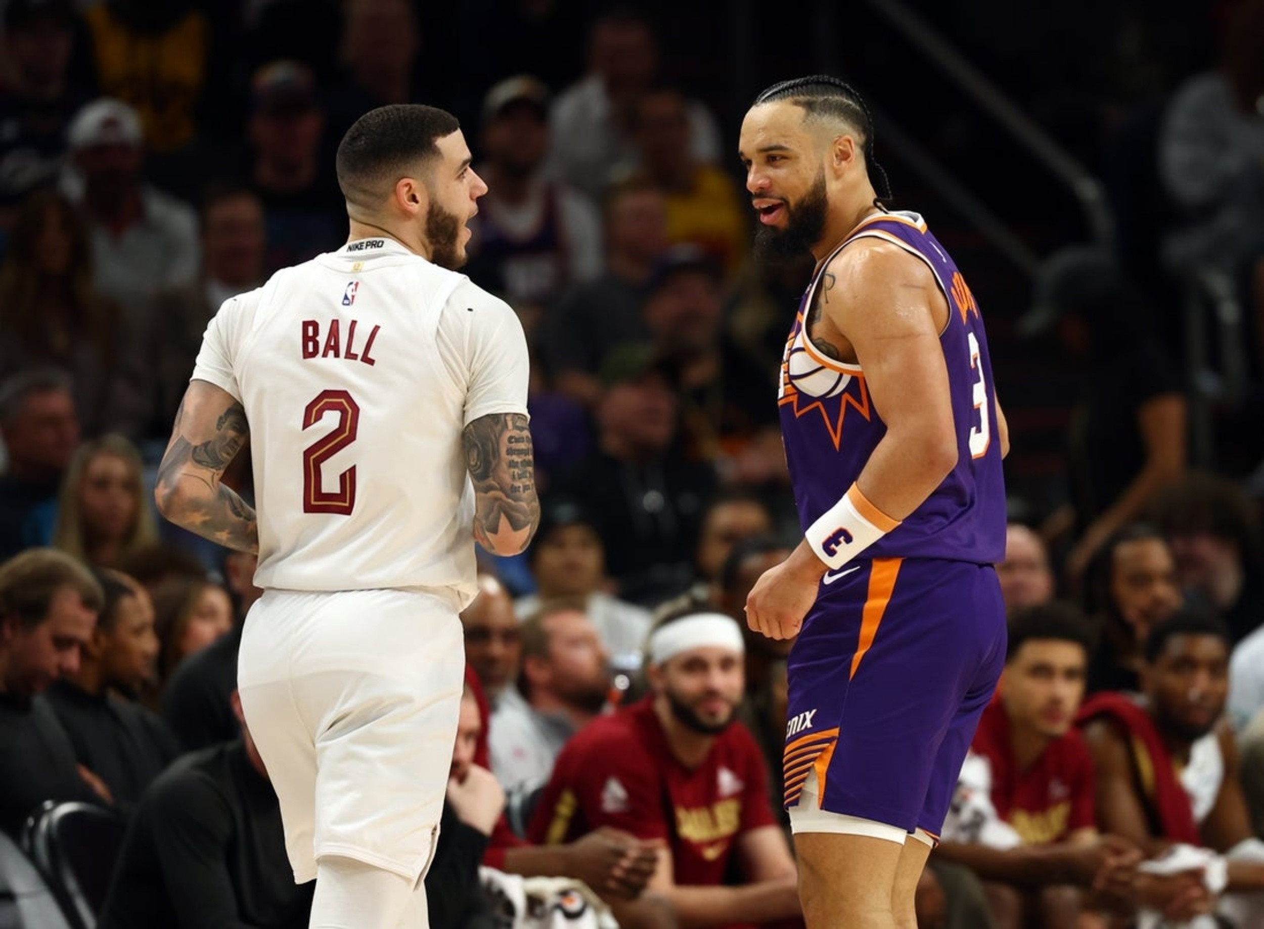 Soaring Suns collide with red-hot Clippers