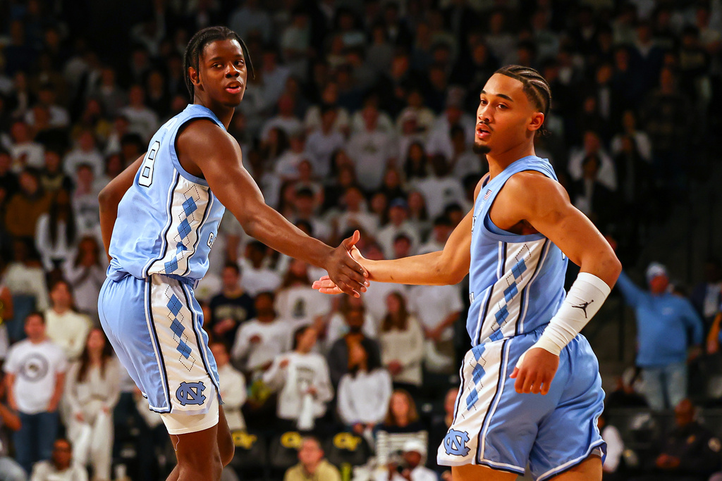 UNC freshman Caleb Wilson puts on a high-flying show for the home folks ...