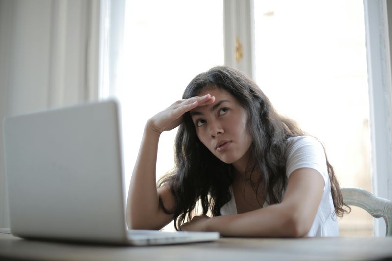 13 signs it's time to leave your job (even if you like the people)