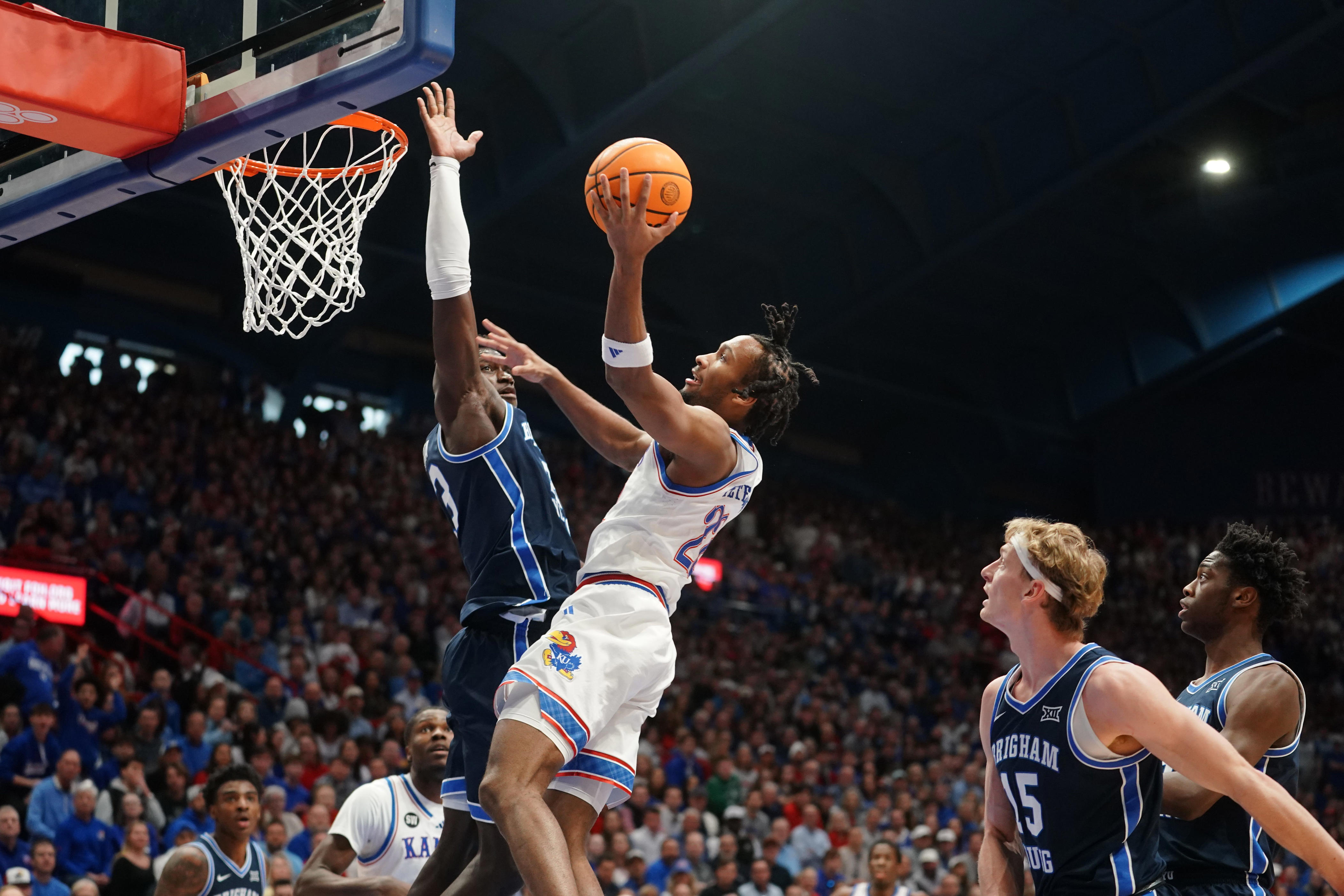 KU's Darryn Peterson sets tone in matchup of potential No. 1 overall picks