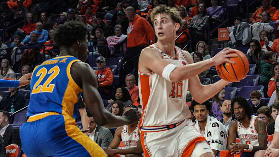 How it happened: Clemson rolls past Pittsburgh to continue ACC dominance
