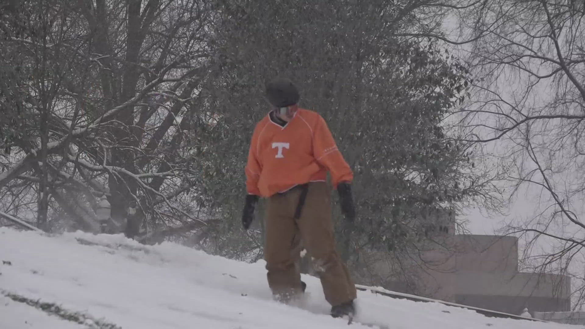 People across East Tennessee enjoyed the snow today