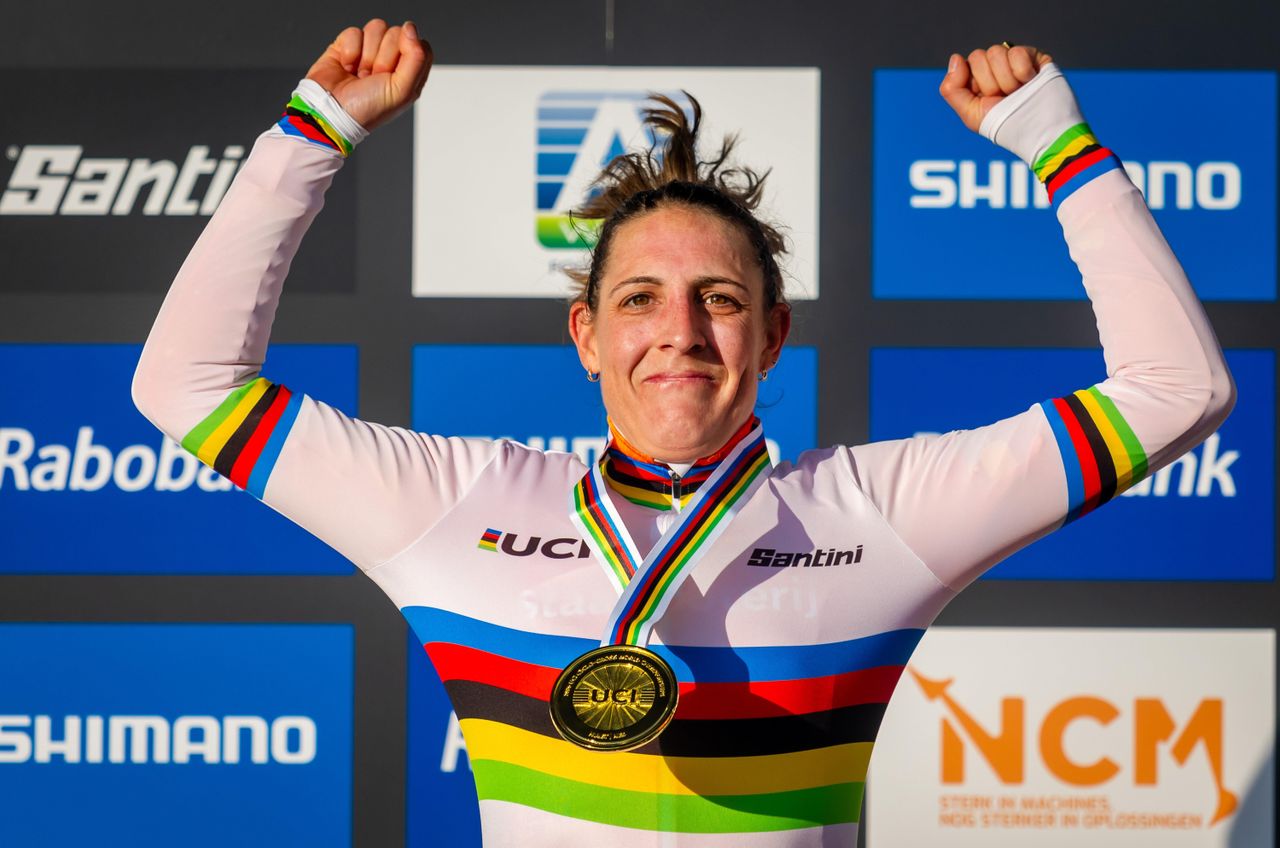 'Mad at myself' for crashing in elite women's cyclo-cross worlds race ...