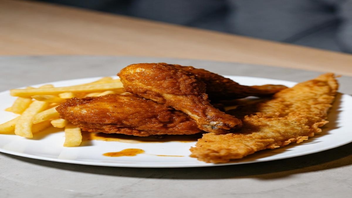 The new US dietary guidelines end the war on saturated fat but experts ...
