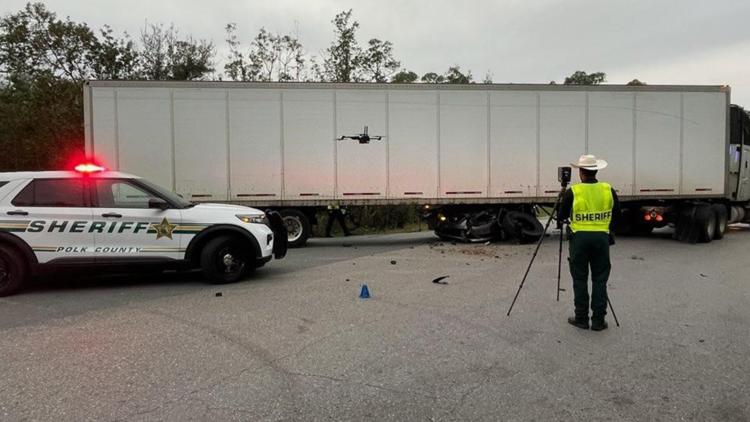 Semi-truck and car crash leave 1 dead in Davenport, PCSO deputies say