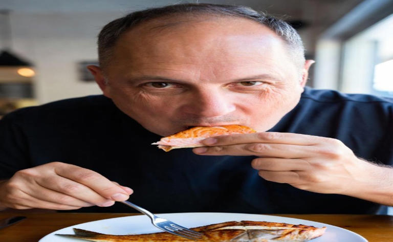 The #1 food experts say you should eat after 50 to stay strong, sharp ...