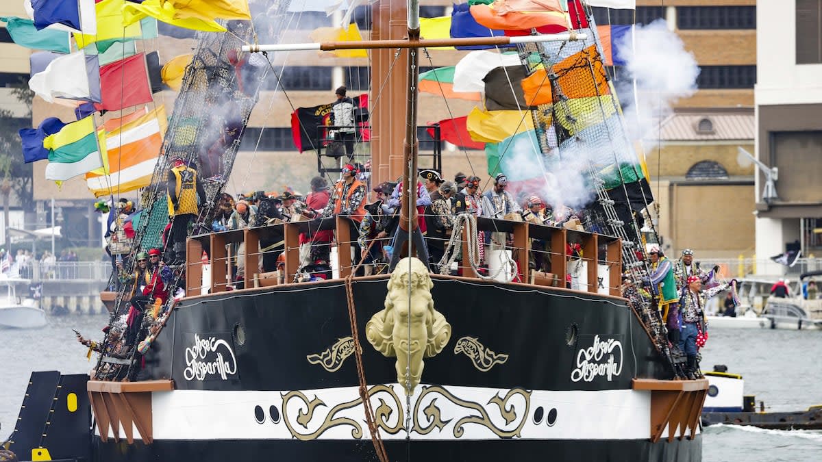 Live: Gasparilla 2026 parade updates