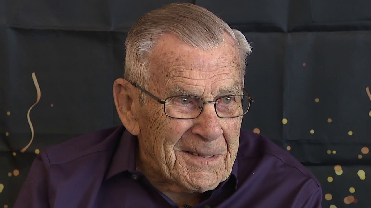 World War II veteran celebrates 100th birthday