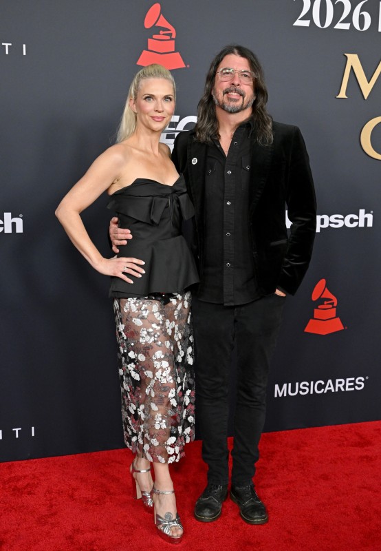 Dave Grohl and wife Jordyn Blum make bold red carpet statement after ...