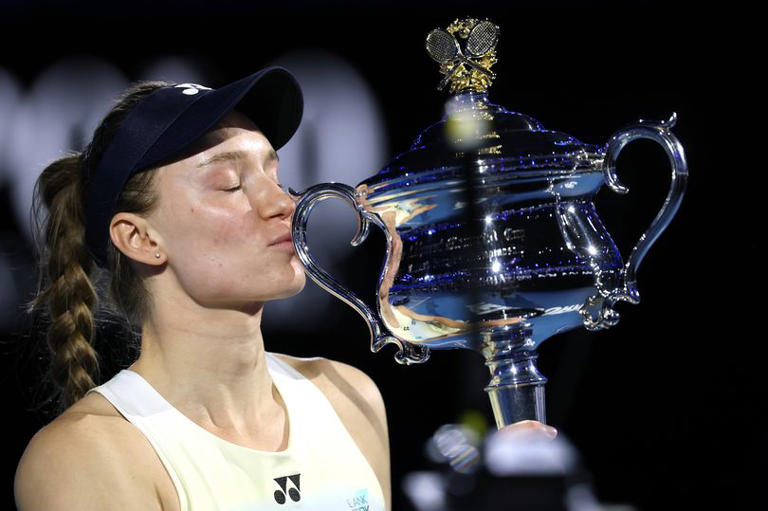 Australian Open winner Elena Rybakina's 'sassy' reply to coach was ...