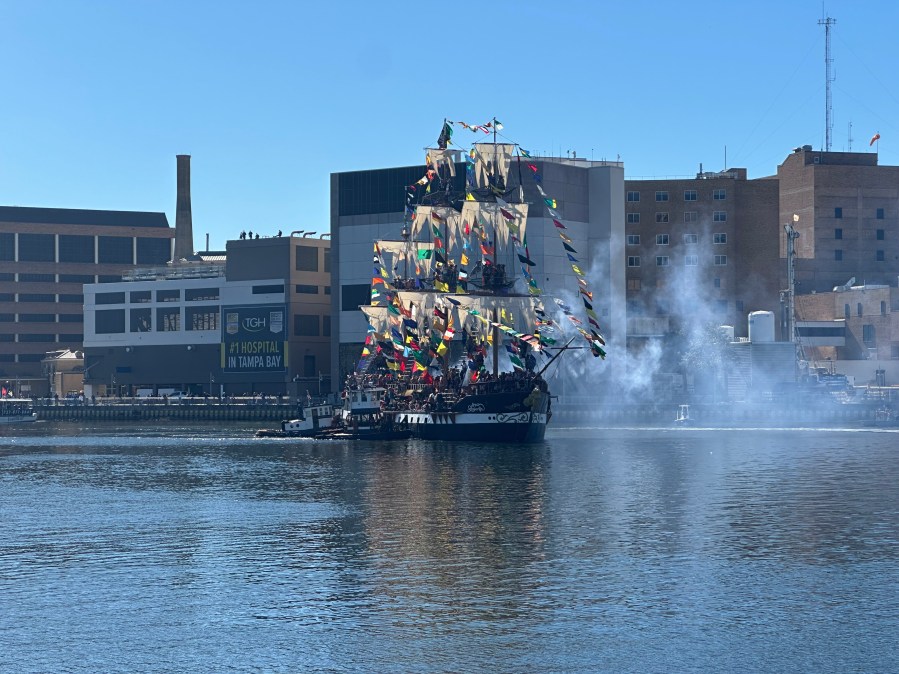 How to watch 2026 Gasparilla pirate invasion, parade live