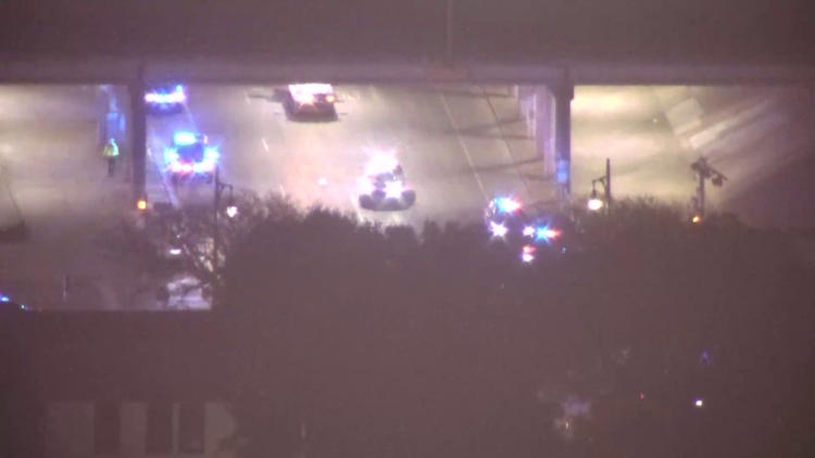 1 dead following overnight hit-and-run in downtown Austin