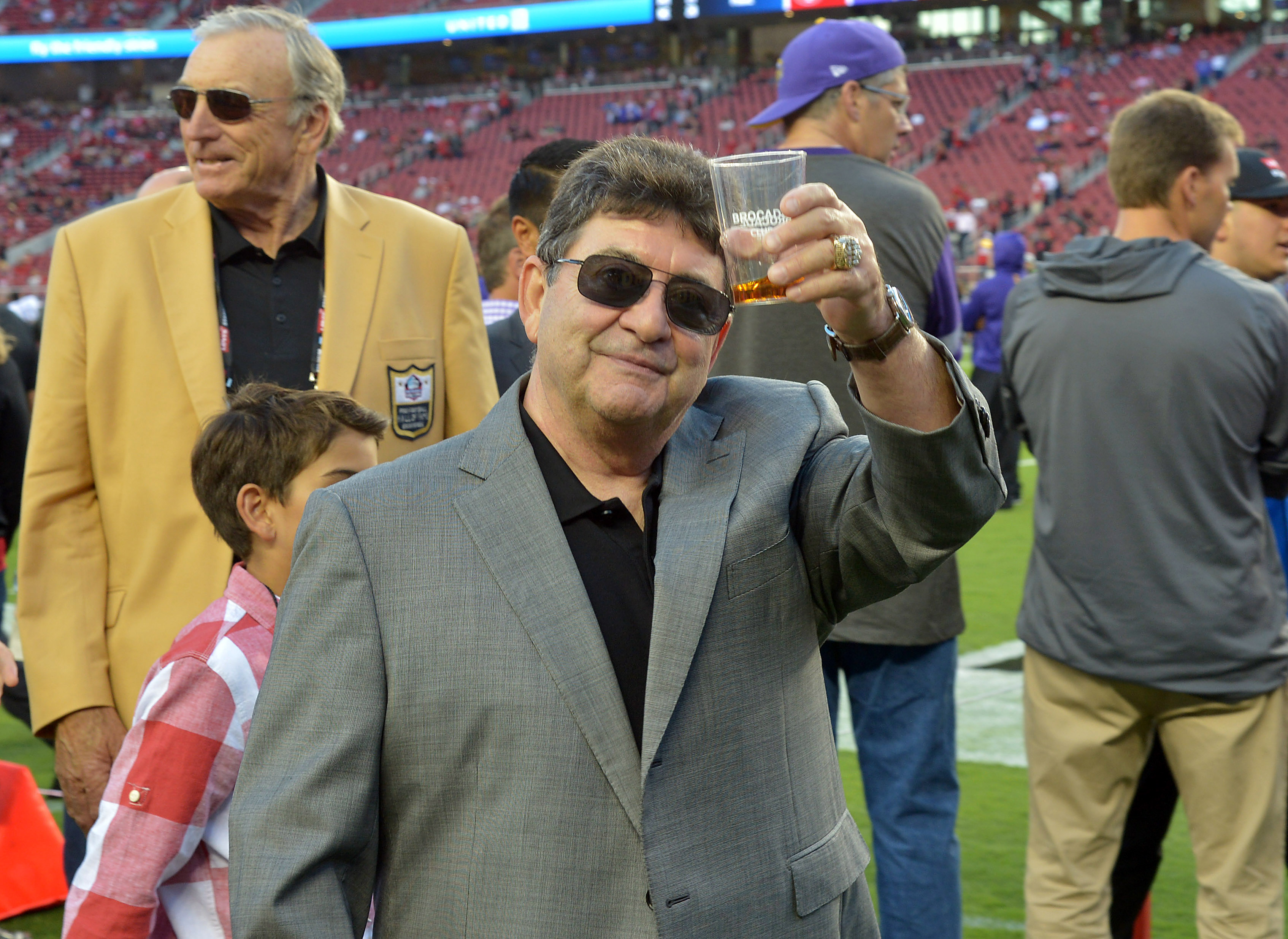 Eddie DeBartolo on going 31 years without a championship: “I wouldn’t”