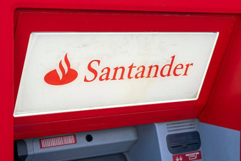Santander shutting 18 UK branches in 2026 - full list