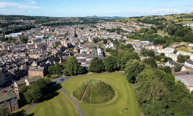Small Scots town becomes UK's No 1 property hot-spot - thanks to plans ...