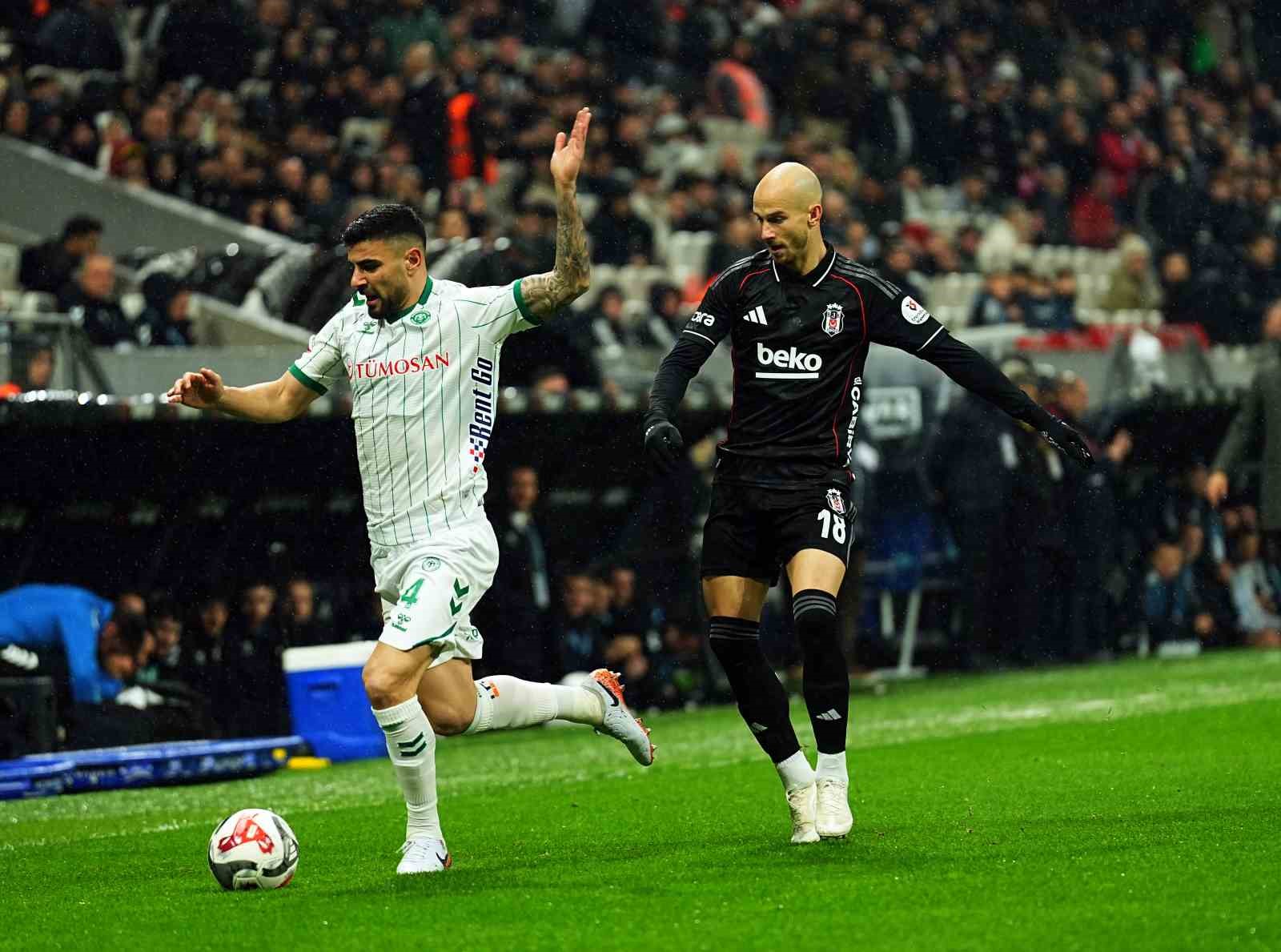 Trendyol Süper Lig: Beşiktaş 0 - Konyaspor 0 (Maç devam ediyor)