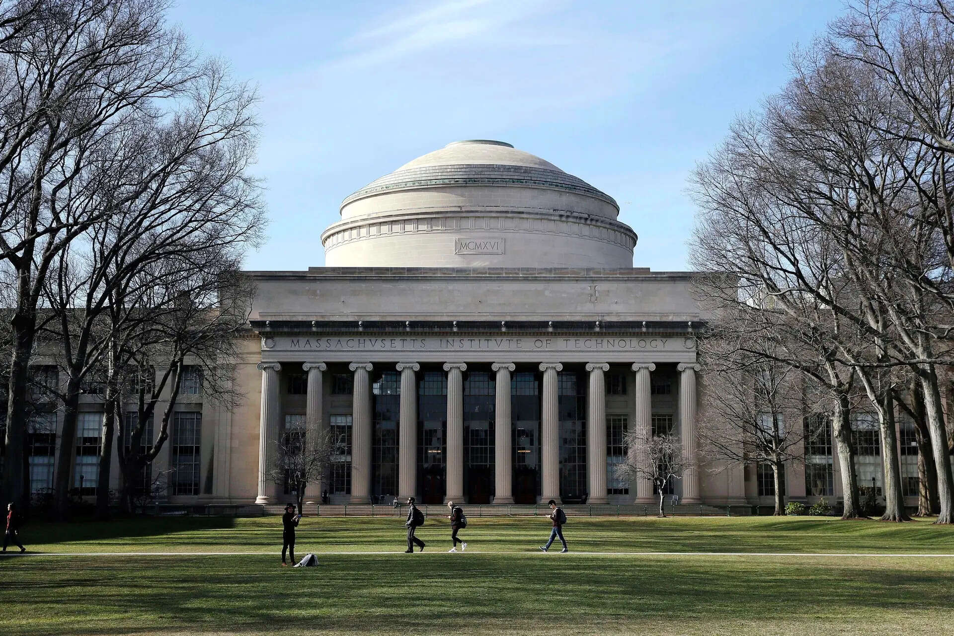 Why MIT graduates are always in demand: Top industries, roles, and ...