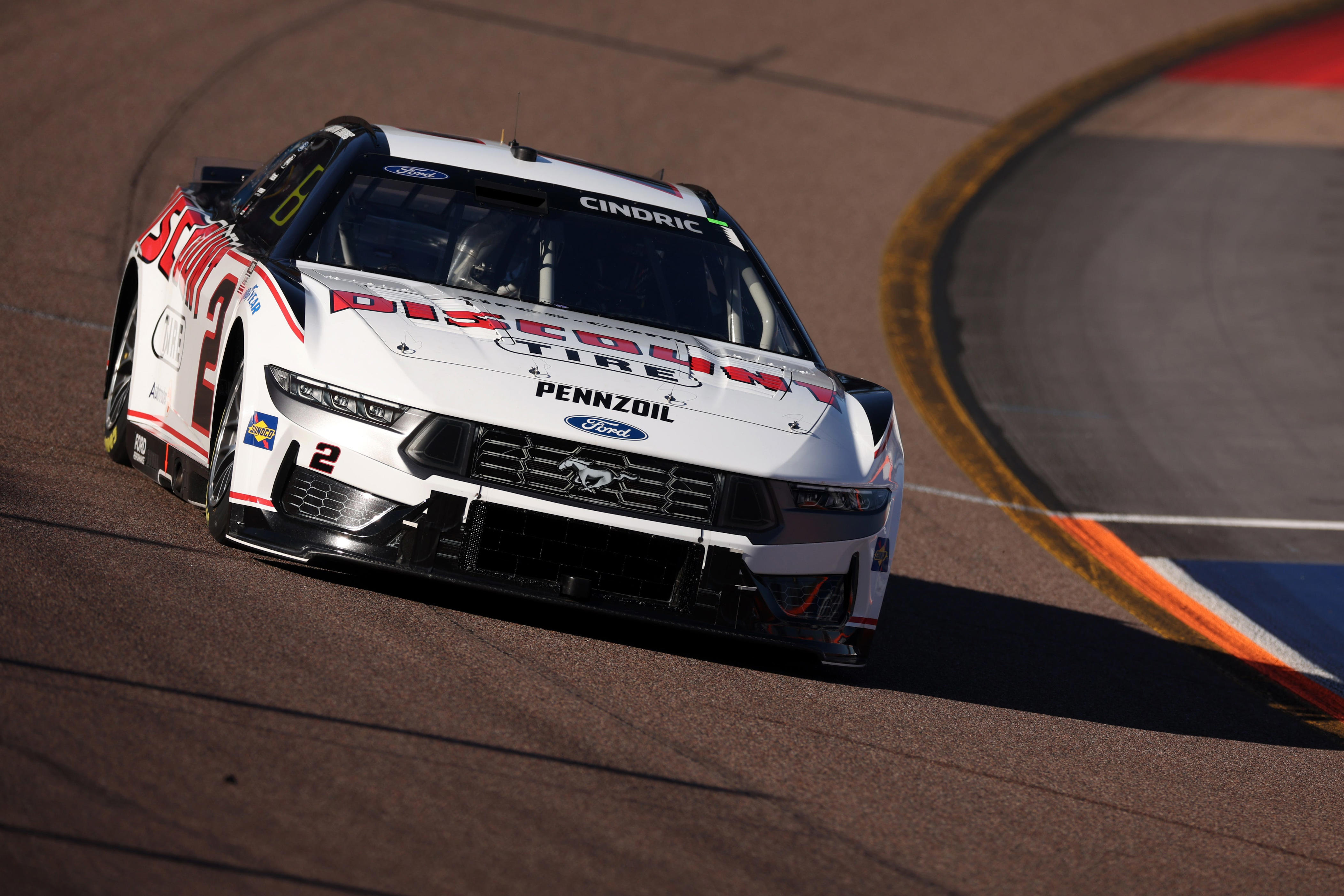 Discount Tire returns as NASCAR sponsor for Team Penske in 2026