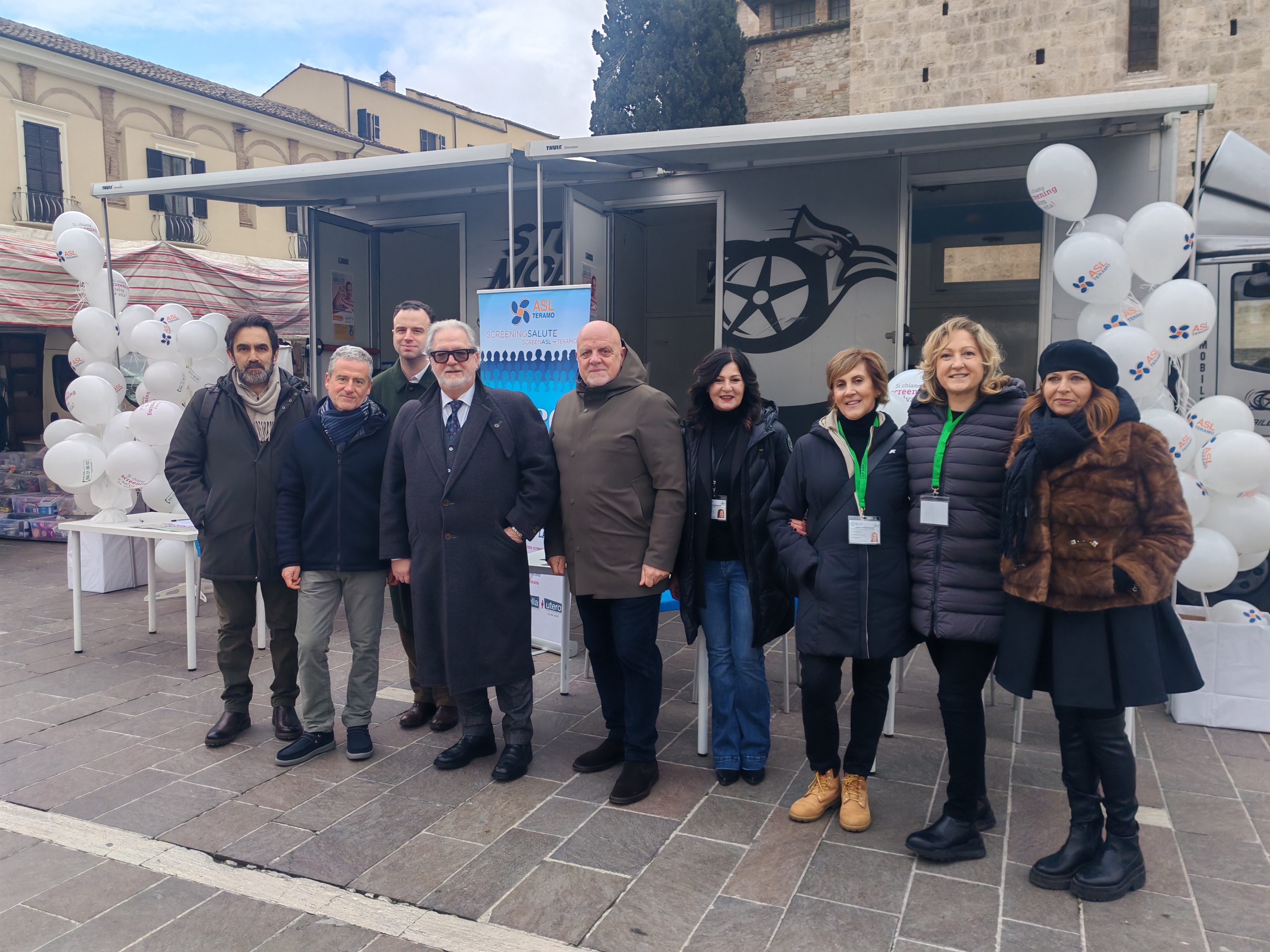 Screening oncologici, il camper della Regione a Teramo