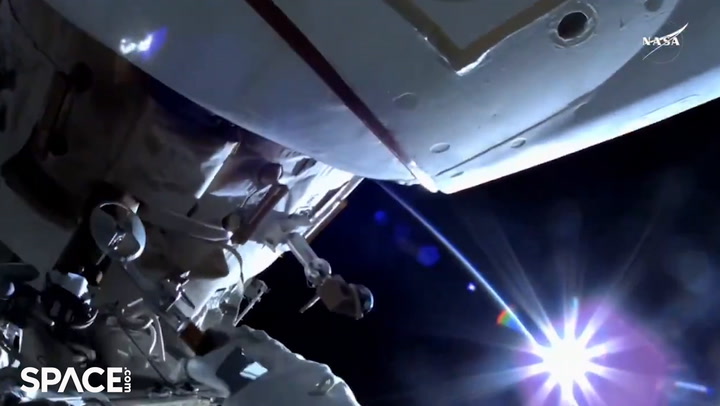 Time-lapse: NASA astronaut Suni Williams sees orbital sunrise during ...