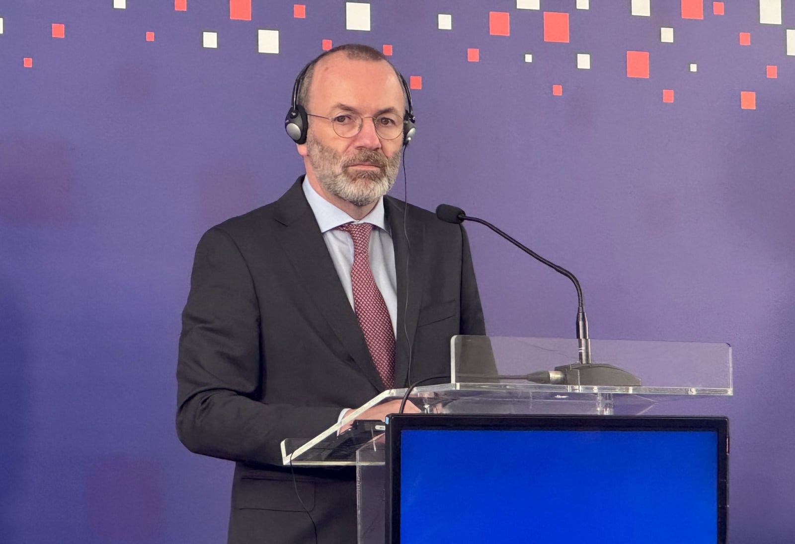 EU lawmaker urges talks on European nuclear shield amid US tensions