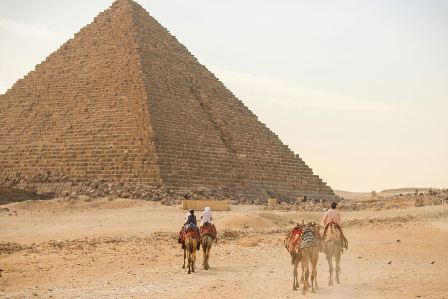 Hallan el verdadero origen de las pirámides de Egipto: fueron hechas ...