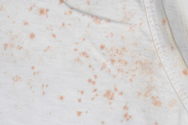 How to get rid of rust stains on clothes—starting with what’s in your ...