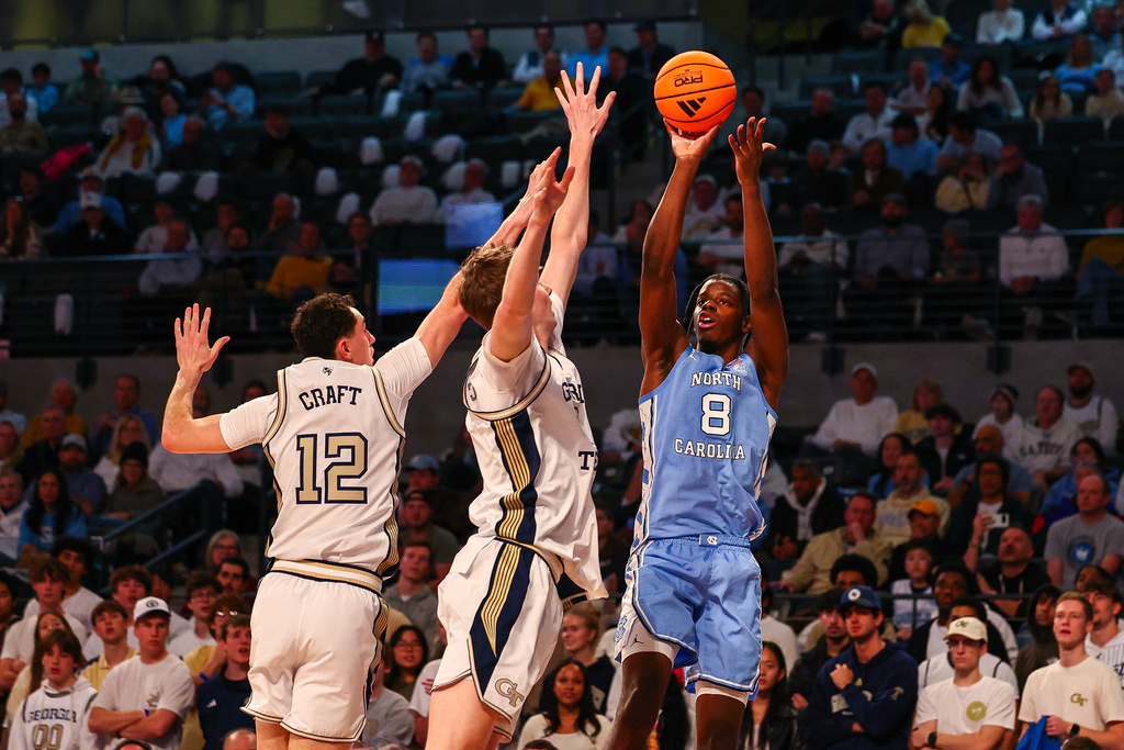 UNC freshman Caleb Wilson puts on a high-flying show for the home folks ...