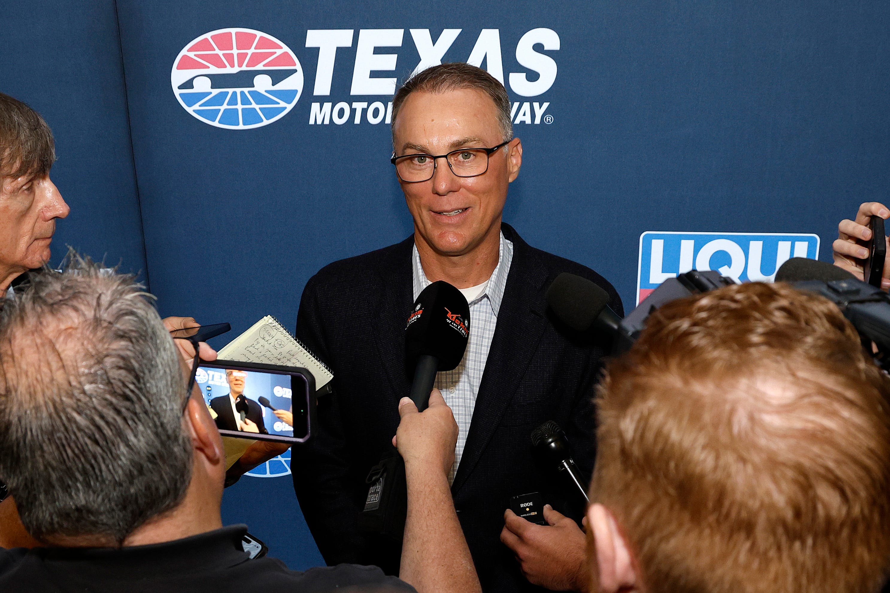 Kevin Harvick teases comeback to NASCAR ahead of 2026 season