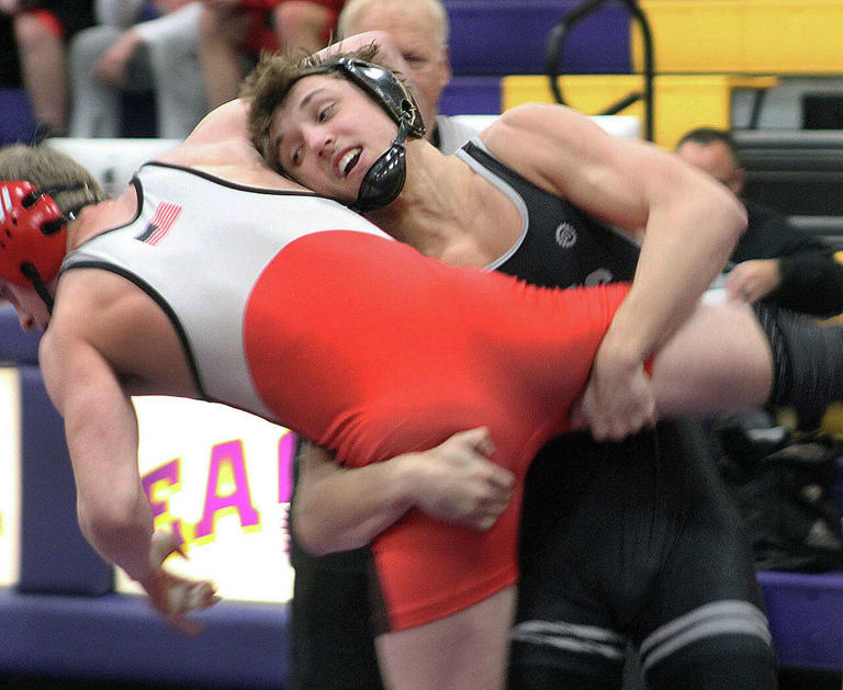 Numbers game: CM's nine qualifiers set for Granite 2A wrestling sectional