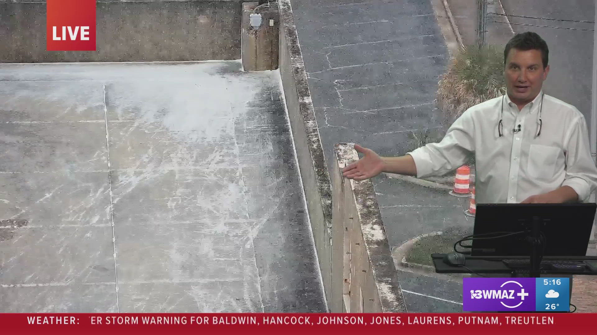 Snow is falling in Central Georgia Saturday evening | Take a look at ...