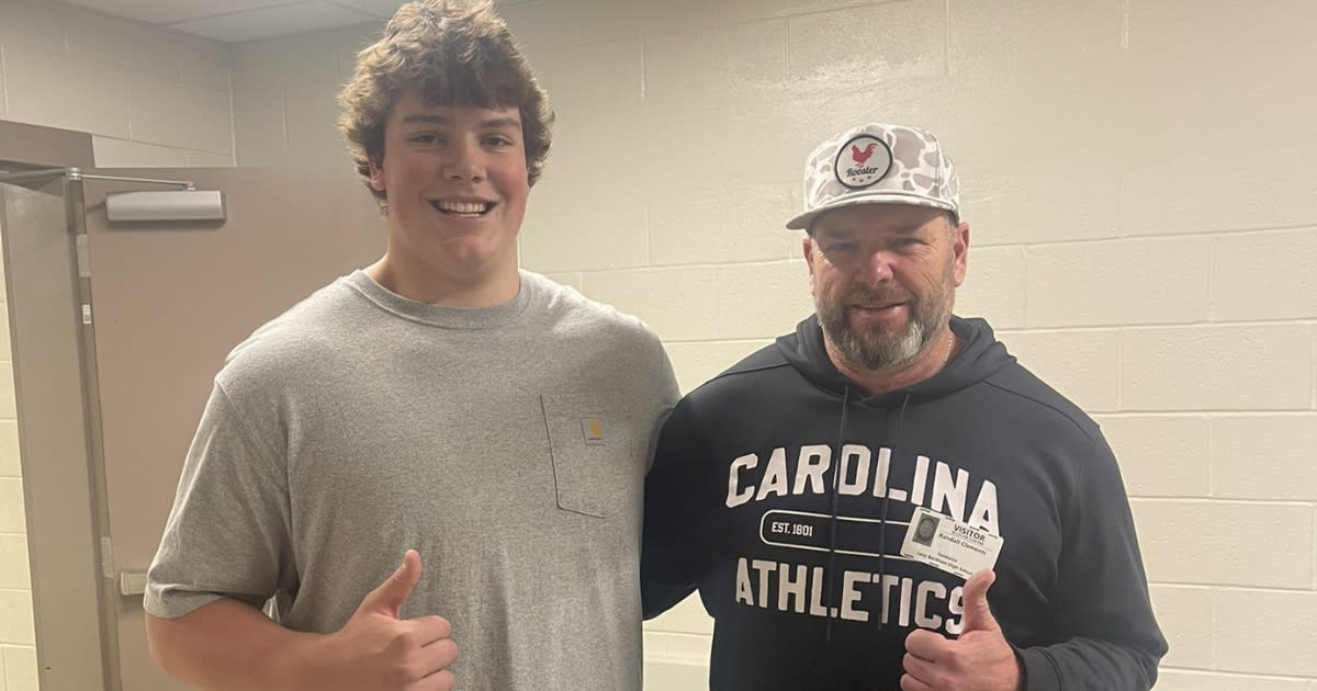 South Carolina football offers big in-state offensive lineman