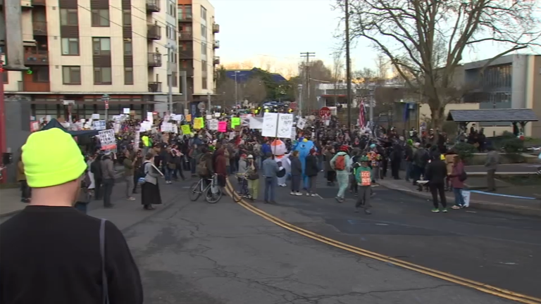 Labor unions rally, march to Portland ICE facility in protest