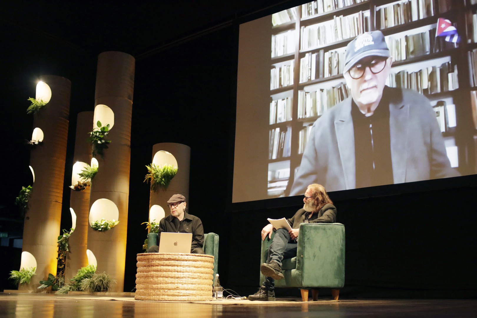 Silvio Rodríguez comparte en el Hay Festival su diario íntimo junto a ...