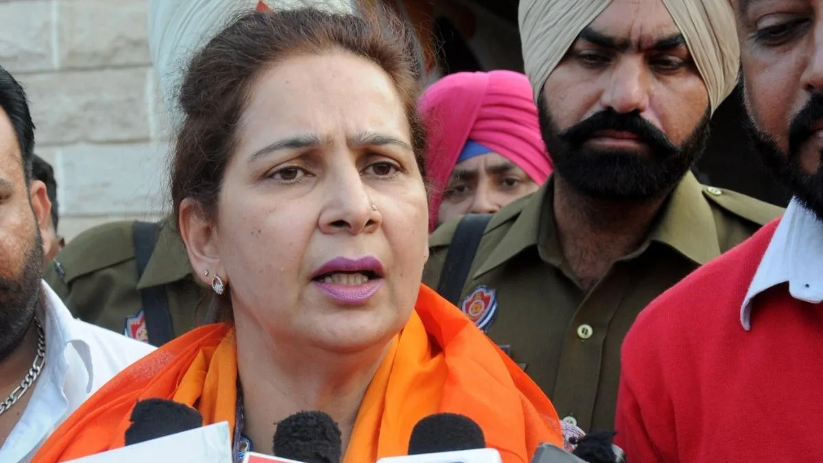 Navjot Kaur Sidhu resigns from Congress, alleges collusion between ...