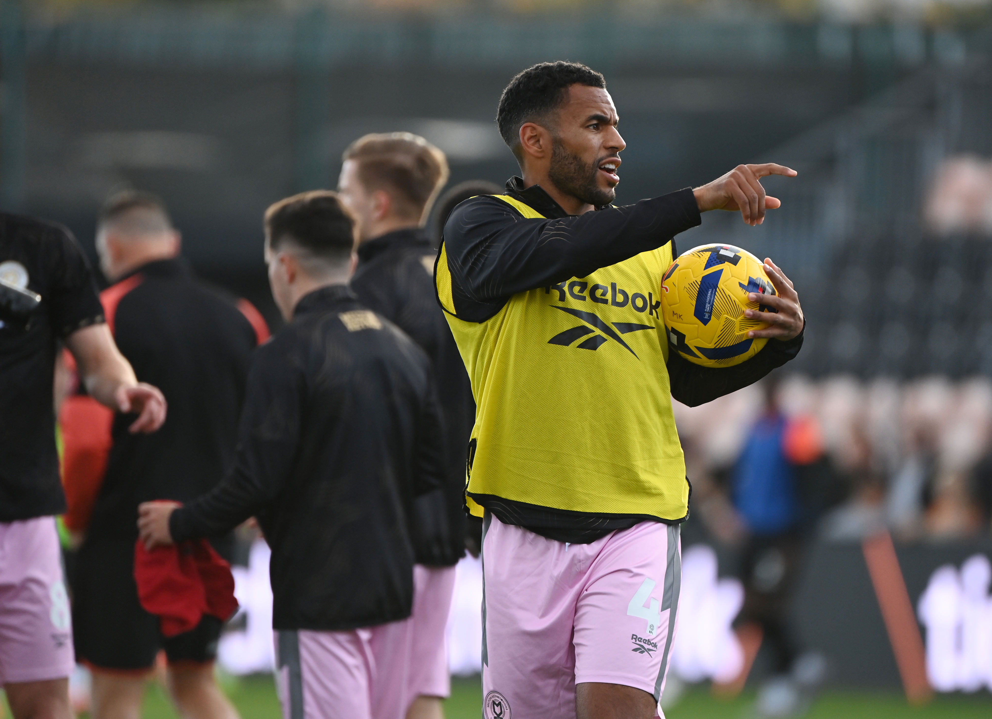 Warne hints at Thompson retirement after defender leaves MK Dons