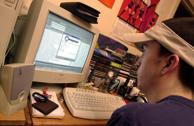 7 things you'll remember if you grew up using computers in the 90s