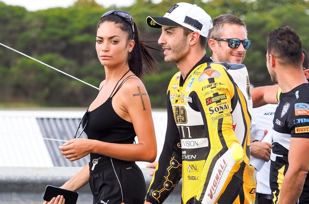 Andrea Iannone e il post dopo la rottura con la Elodie: “Le donne vanno ...