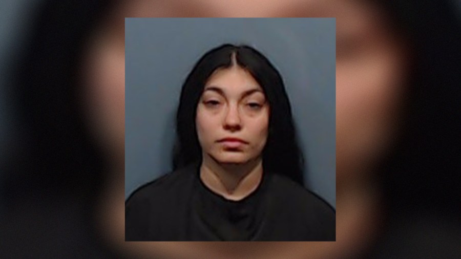 Abilene mom accused of leaving 3-year-old alone to go bar hopping ...